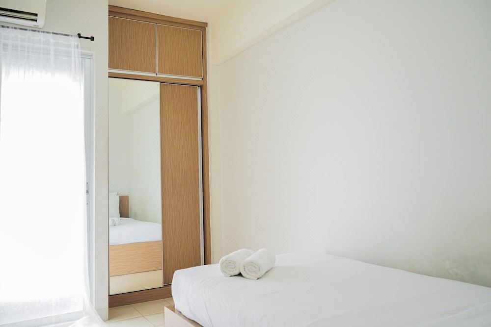 Chic Studio At Serpong Green View Apartment - Tangerang Selatan