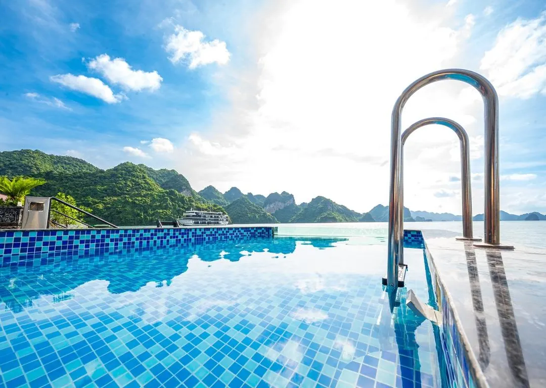 Venus Halong Cruises - Quảng Yên