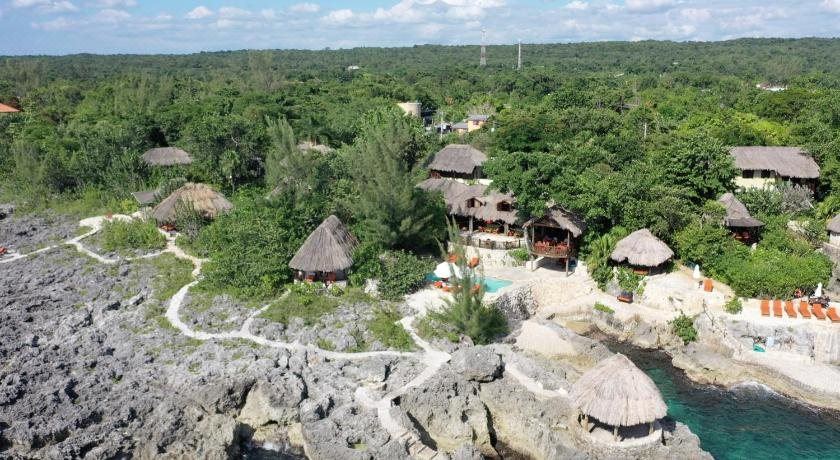 Tensing Pen - Negril