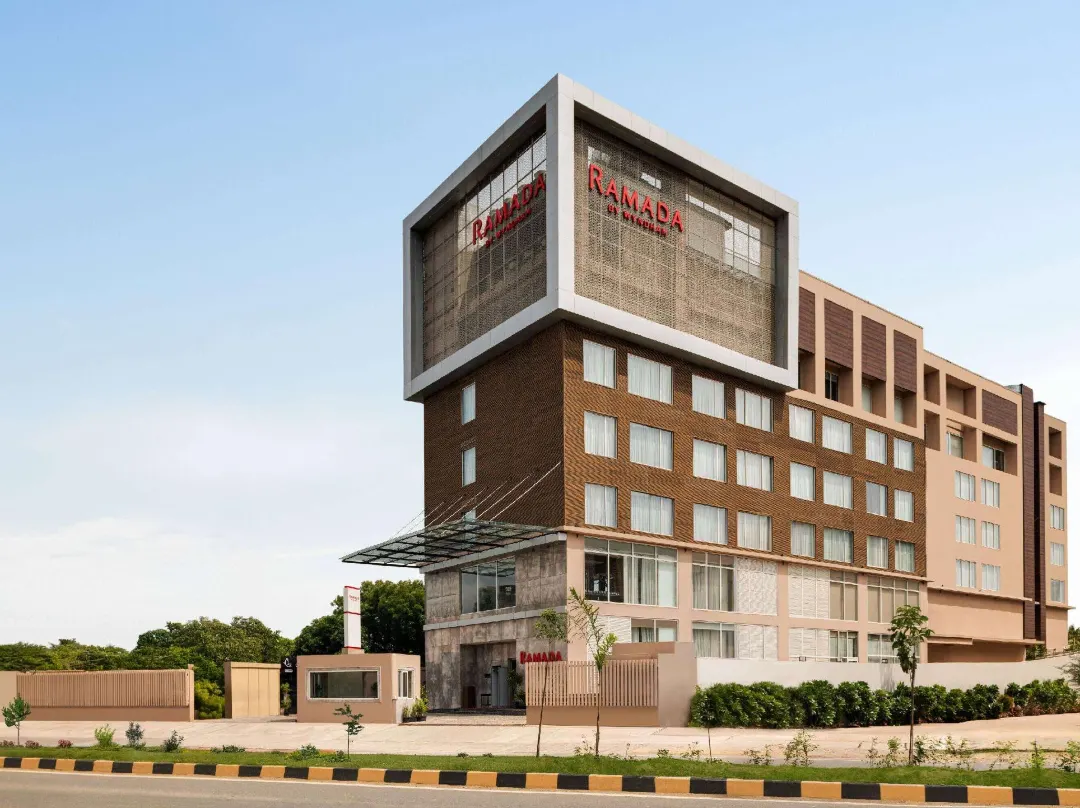 Ramada By Wyndham Gorakhpur Gorakhnath Mandir Road - Gorakhpur