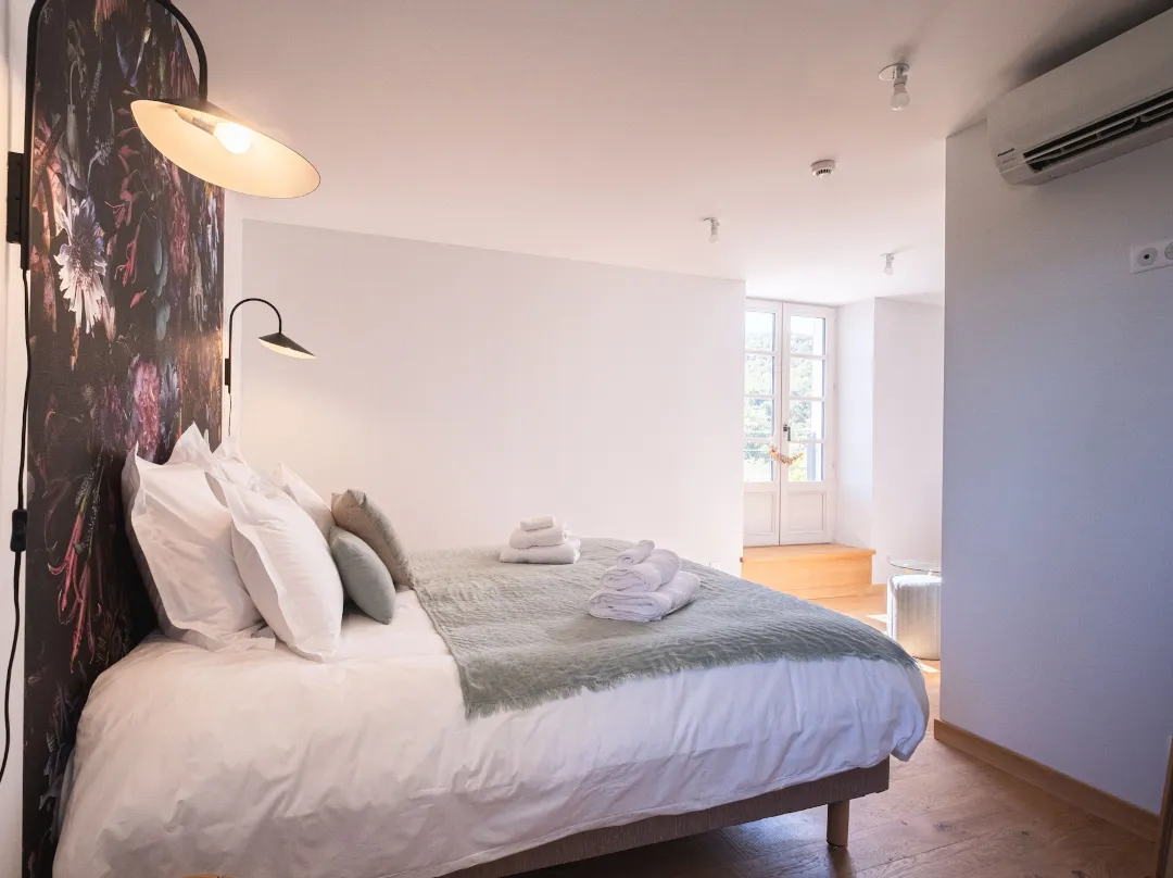 Hôtel Restaurant Garenne - Loriol-sur-Drôme