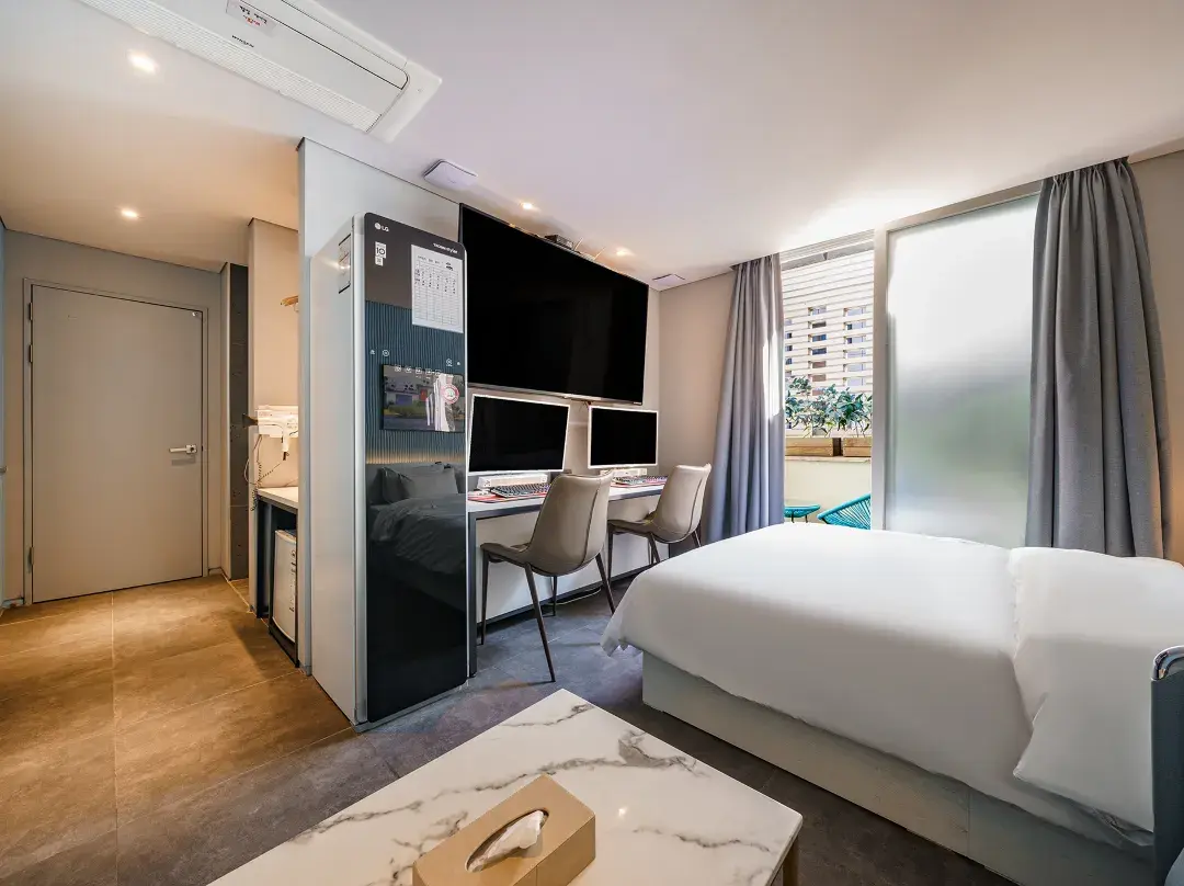 Pyeongtaek Brown Dot - Pyeongtaek-si