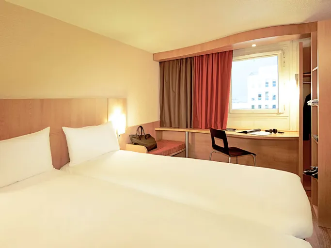 Ibis Lisboa Jose Malhoa - Lisboa