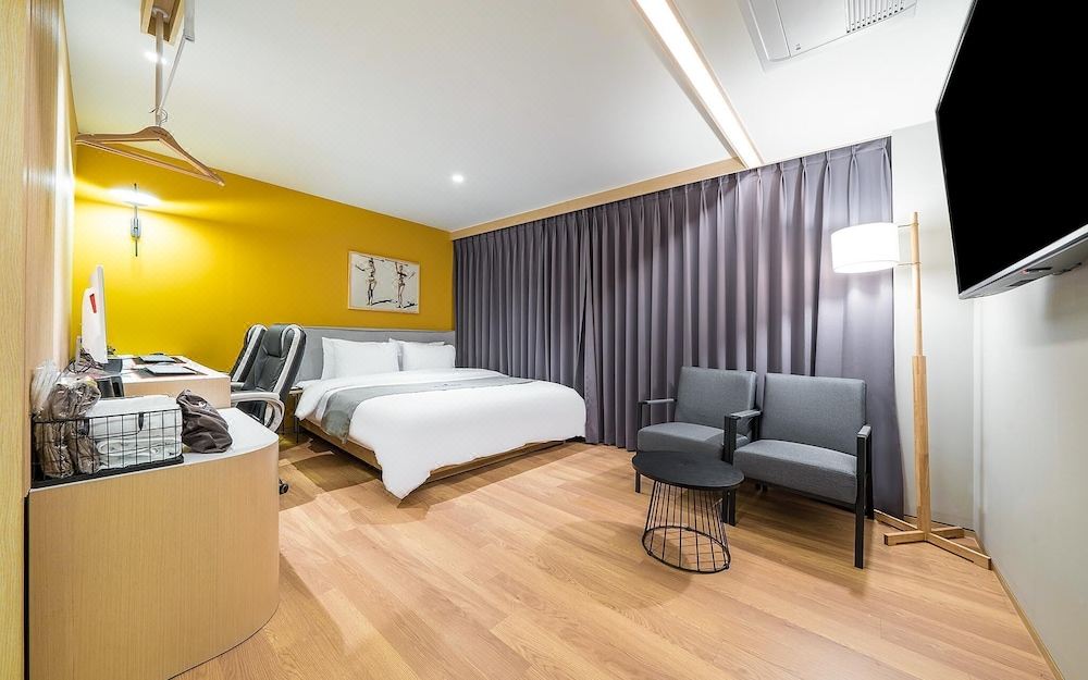Hound Hotel Minam - Pusan