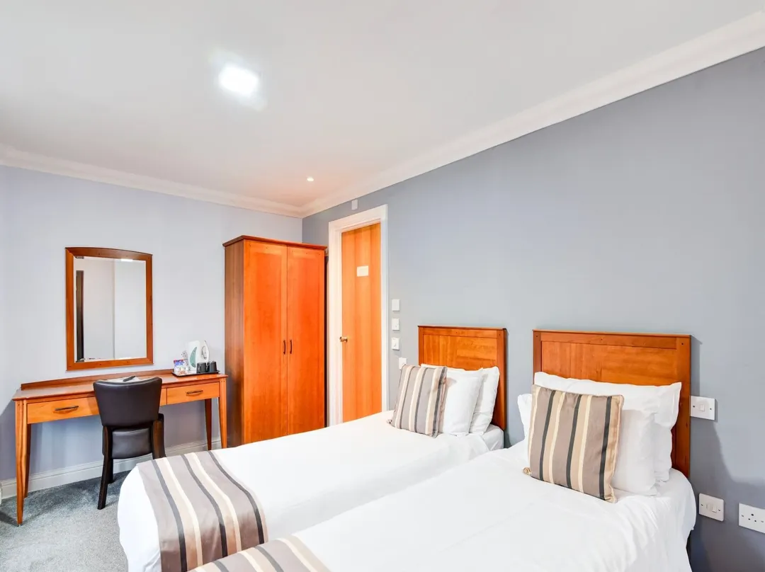 Standard Twin Room - Derby