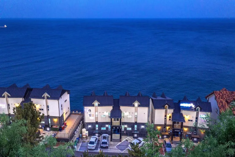 Samcheok Pension Huga - Samcheok-si