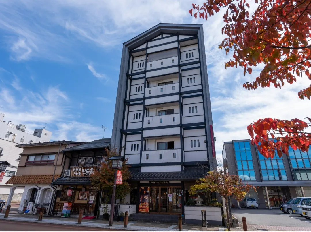 Hida Tomoe Hotel - Hida