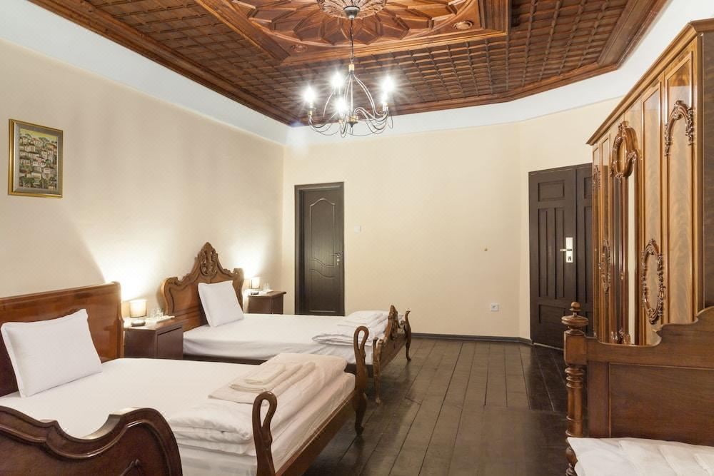 History Inn Unique Guest House - Veliko Tarnovo