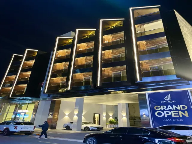 Jeonju Ruel Hotel Deokjin Park Main Branch - Jeonju-si