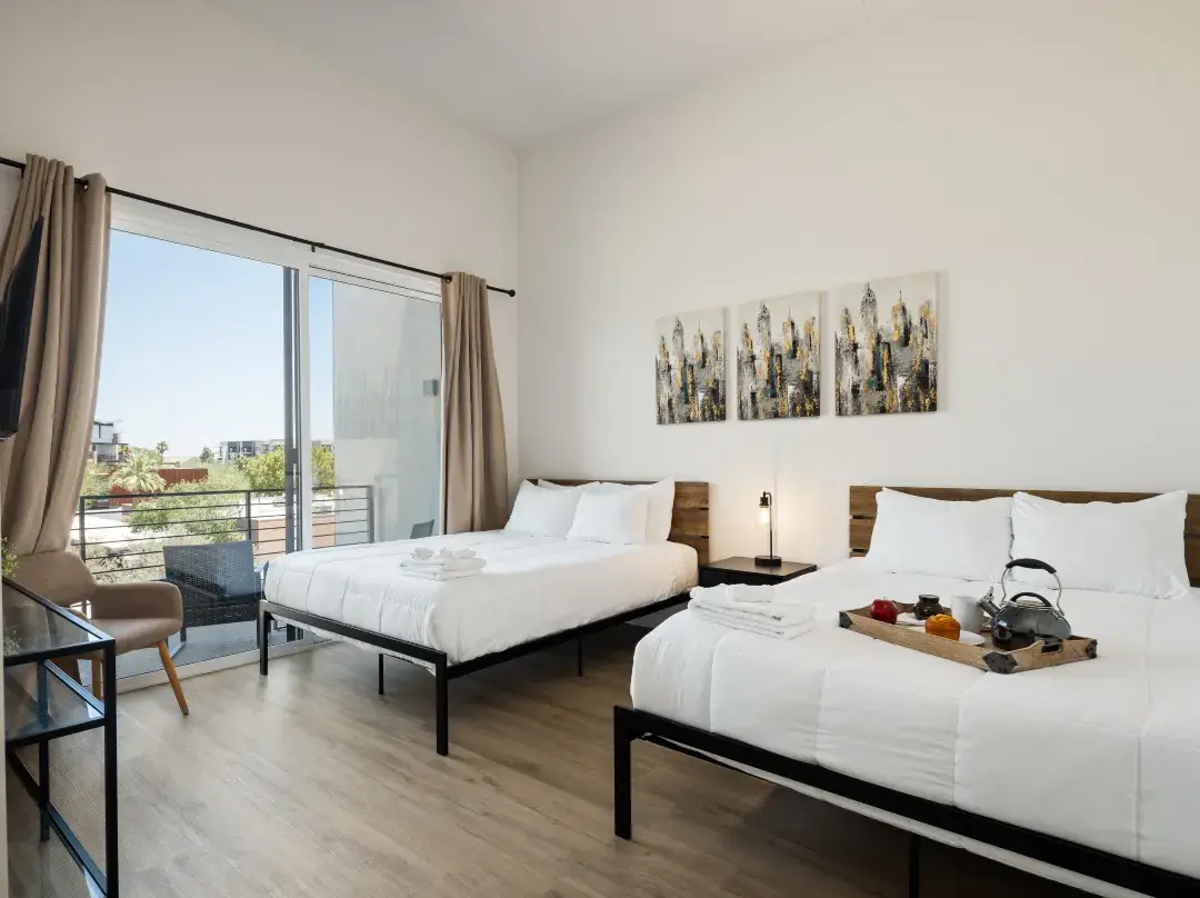 Modern Oasis With Hot Tub And Bbq Grill - Stylish Urban Retreat - Scottsdale, AZ