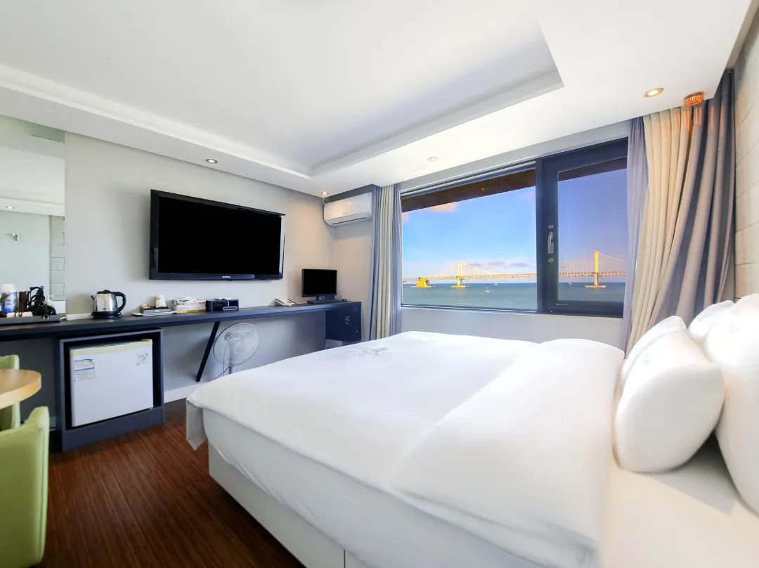 Cu Hotel - Pusan