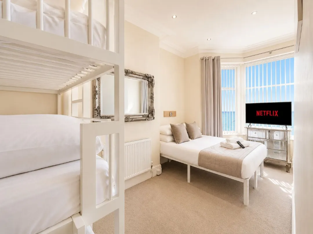 The Kings Cross Hotel - Blackpool