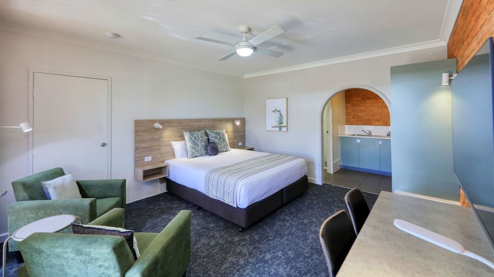 Hamilton Henry Parkes Motor Inn - Parkes