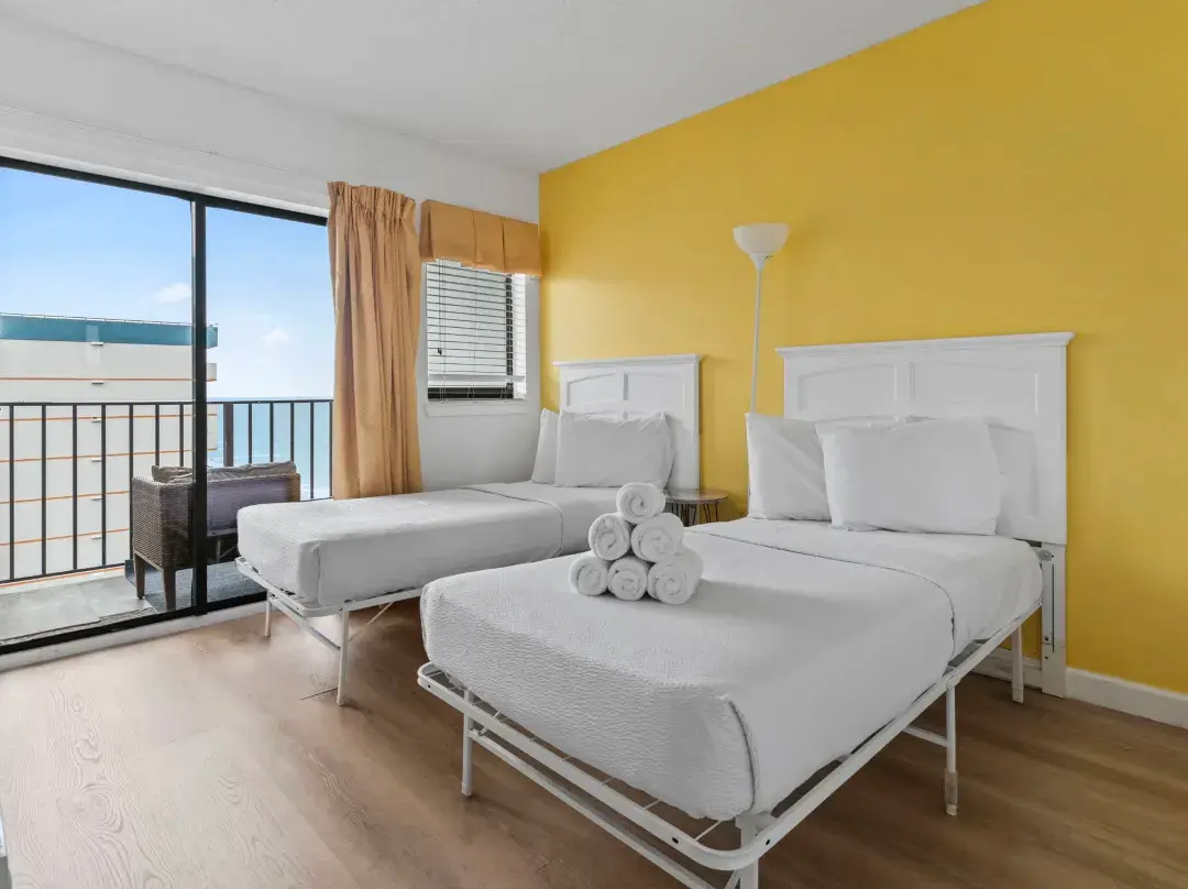 Ocean View Balcony And Resort Amenities - Amazing Coastal Getaway - South Carolina