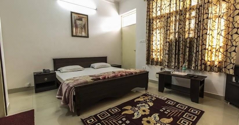 Tr's Edifice - A Luxury Guest House - Lucknow