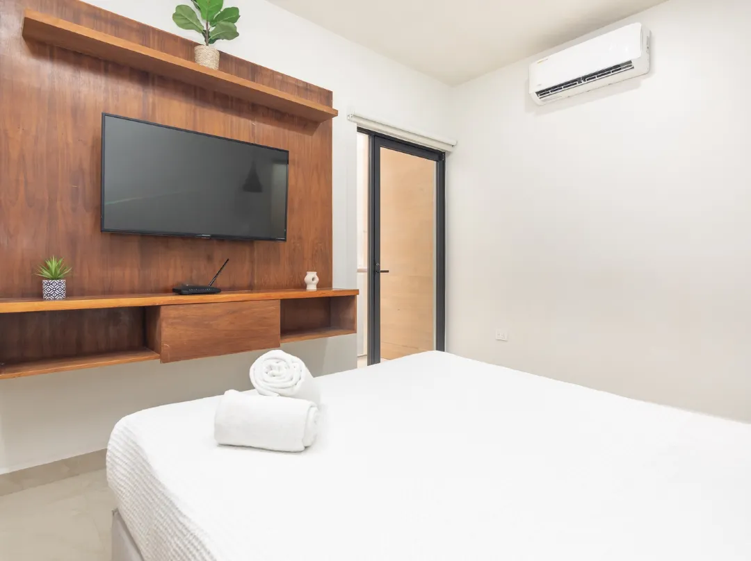 Luxury 1brwith Balcony, Direct Access To 5th Ave - Cozumel