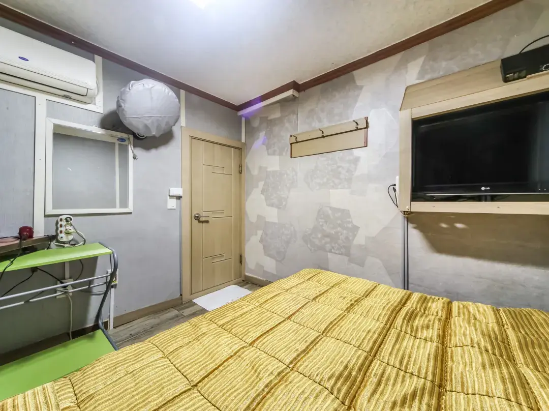 Busan Bansong Chowon - Pusan