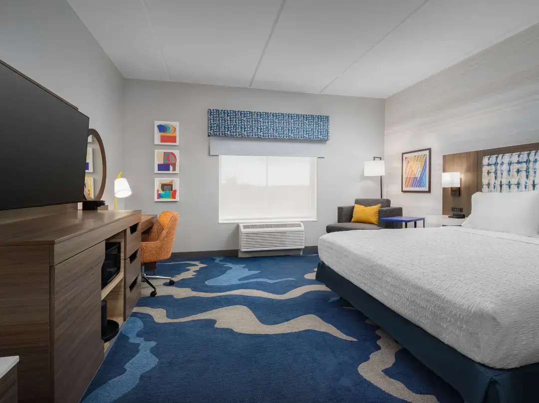 Hampton Inn And Suites By Hilton Naples South - Naples, FL