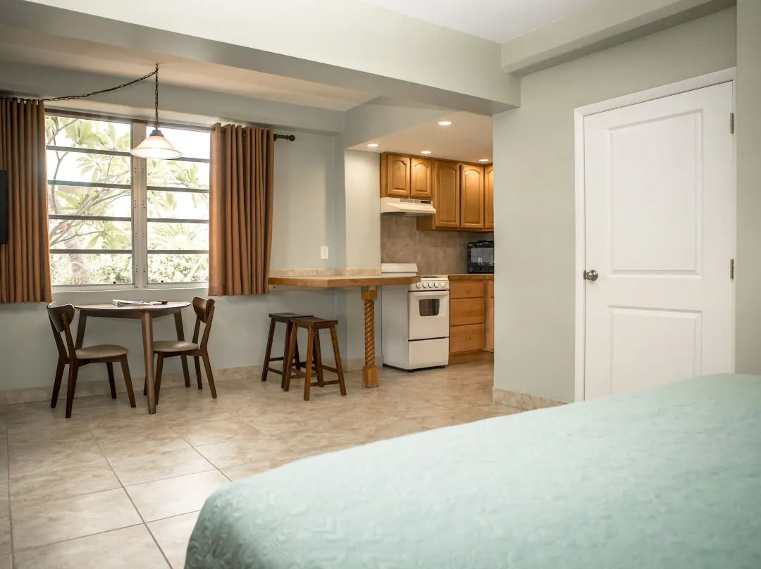 Ragged Edge Resort & Marina - Florida Keys