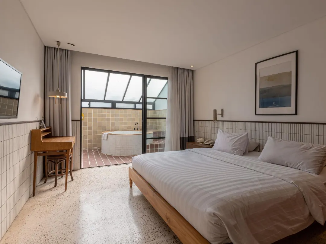 Blackbird Hotel - Bandung