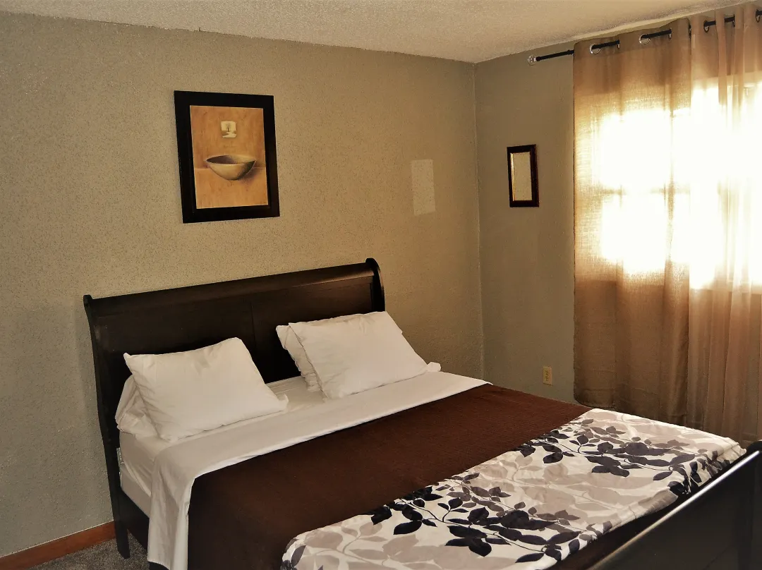 A Perfect Retreat In Grand Forks - Grand Forks, ND