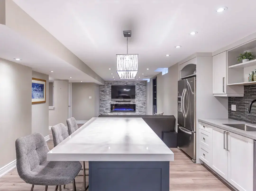 Fully Furnished Private Basement With Separate Entrance Sous-sol Privé Entièrem - Vaughan