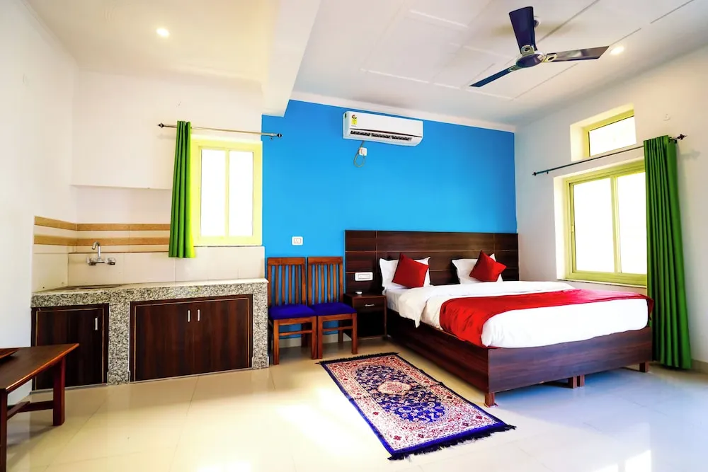 Manzil Hostel - Rishikesh