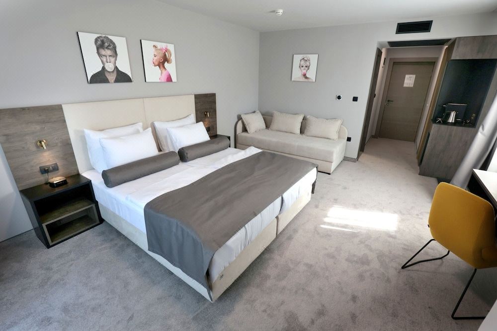 Hotel Milenij - Makarska