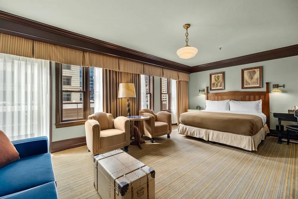 Arctic Club Hotel - Bainbridge Island, WA