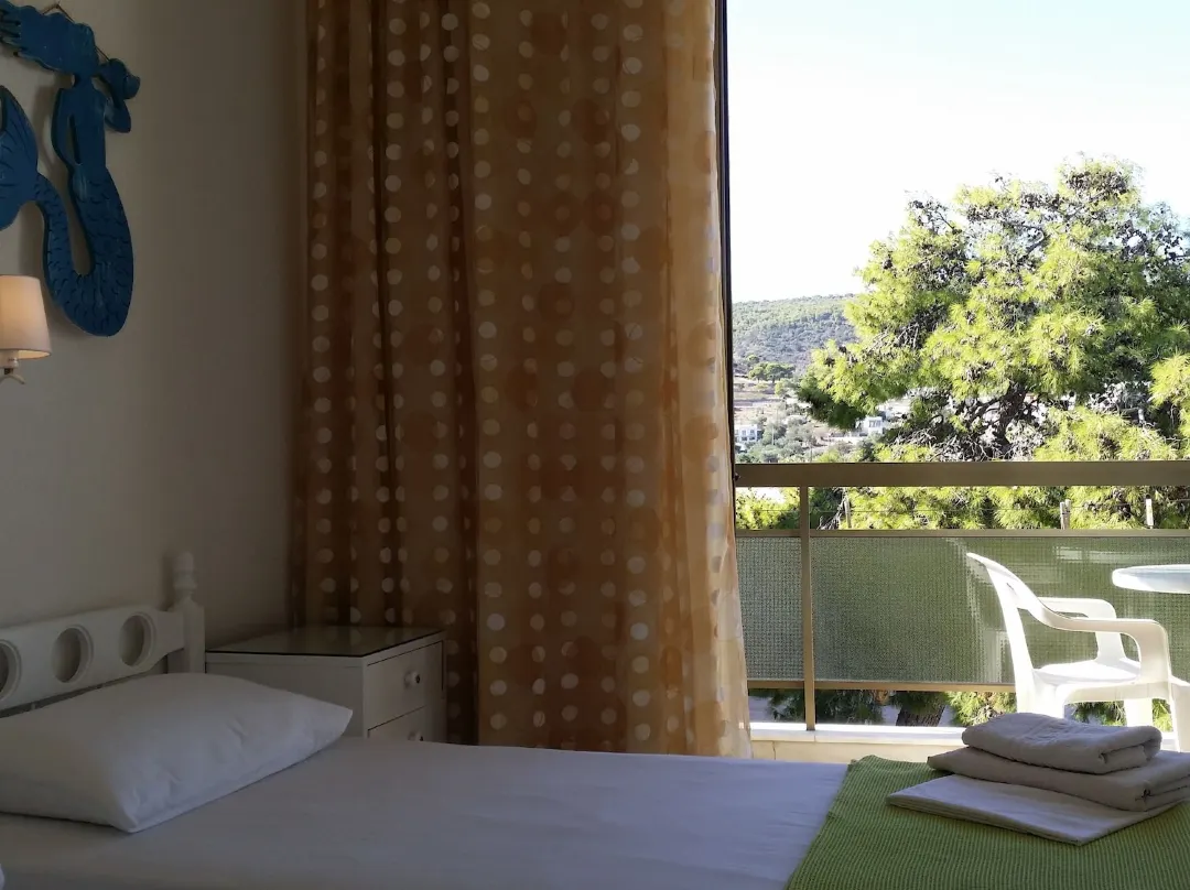 Rachel Hotel - Greece