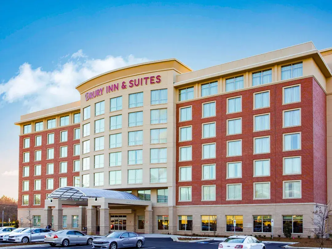 Drury Inn & Suites Charlotte Arrowood - Charlotte, NC