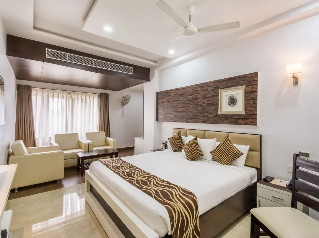 Hotel V Royal Park - Guntur