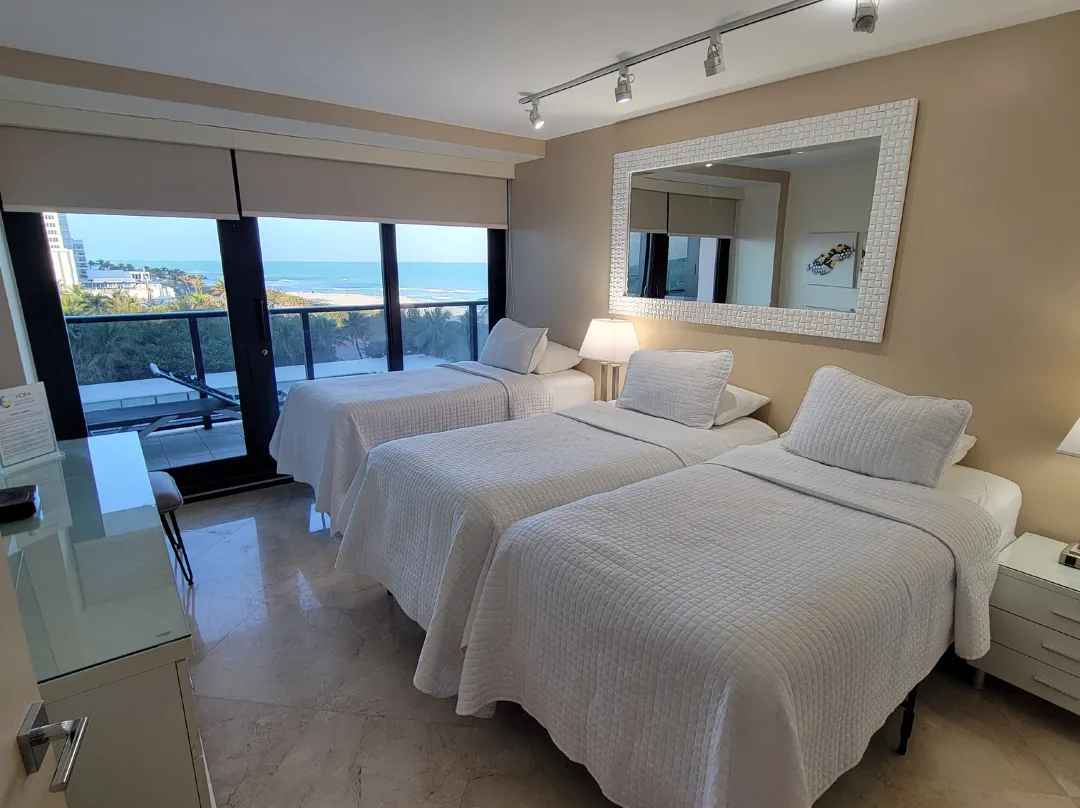 Beautiful Direct Oceanfront 4 Bedroom With Blue Ocean Views - 702 - North Miami Beach, FL