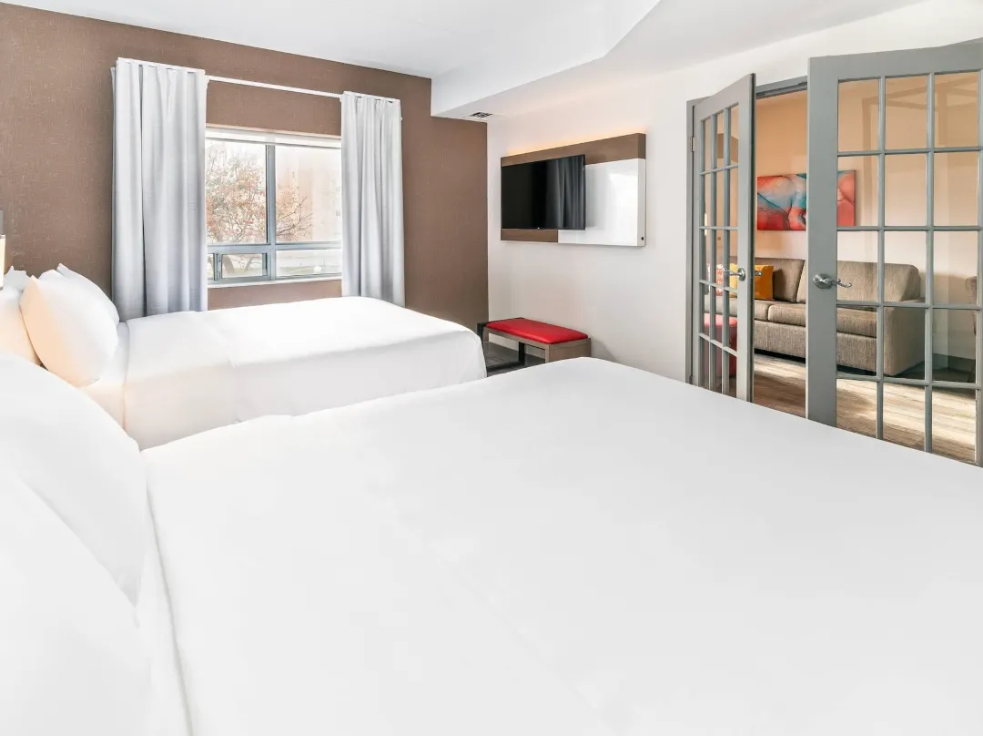 Comfort Suites - Ontario
