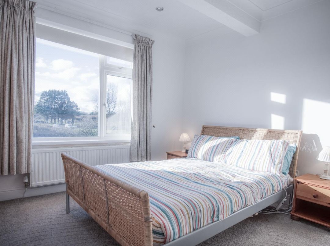 Maytree Cottage - 4 Bedroom Holiday Home - Tenby - Tenby