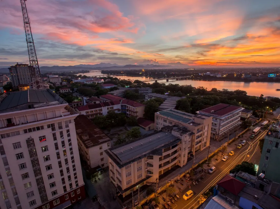 Midtown Hotel Hue - Hương Thủy