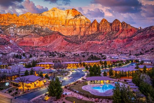 Zion National Park Shuttle Guide (2026): Schedule, Route, and Tips ...