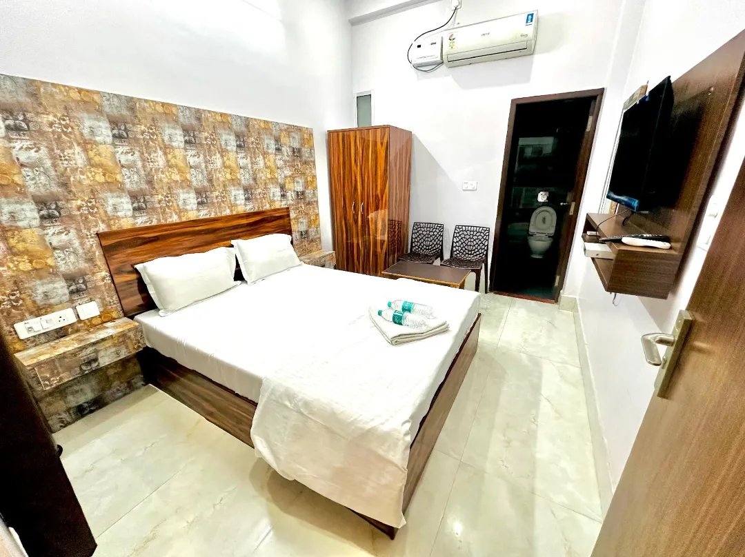 Raghuvar Inn - Ayodhya