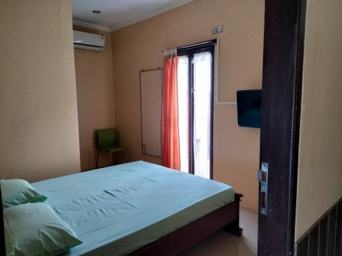 The Sepinggan Home Base - Penginapan Syariah - Balikpapan