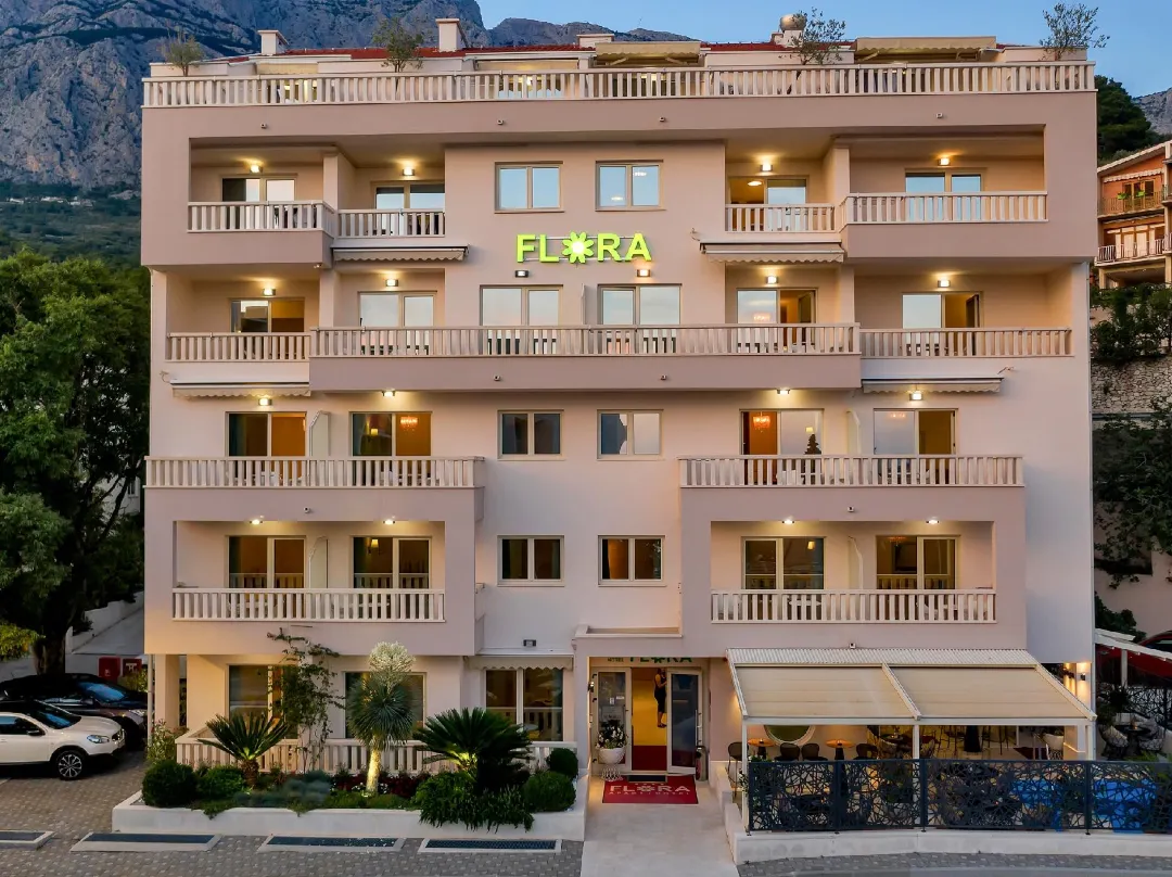 Aparthotel Flora - Croatia