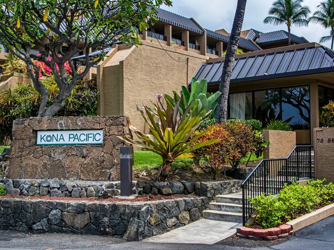 Kona Pacific C416 - Kailua-Kona, HI