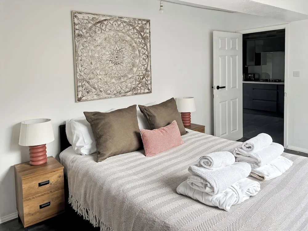 Perfect Couple Retreat To Relax With Hot Tub&sauna - Brighton