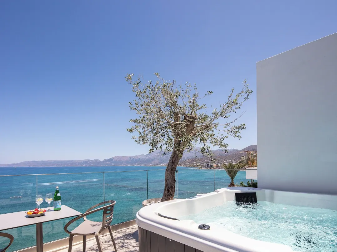 Skipper Beachfront Suites - Crete