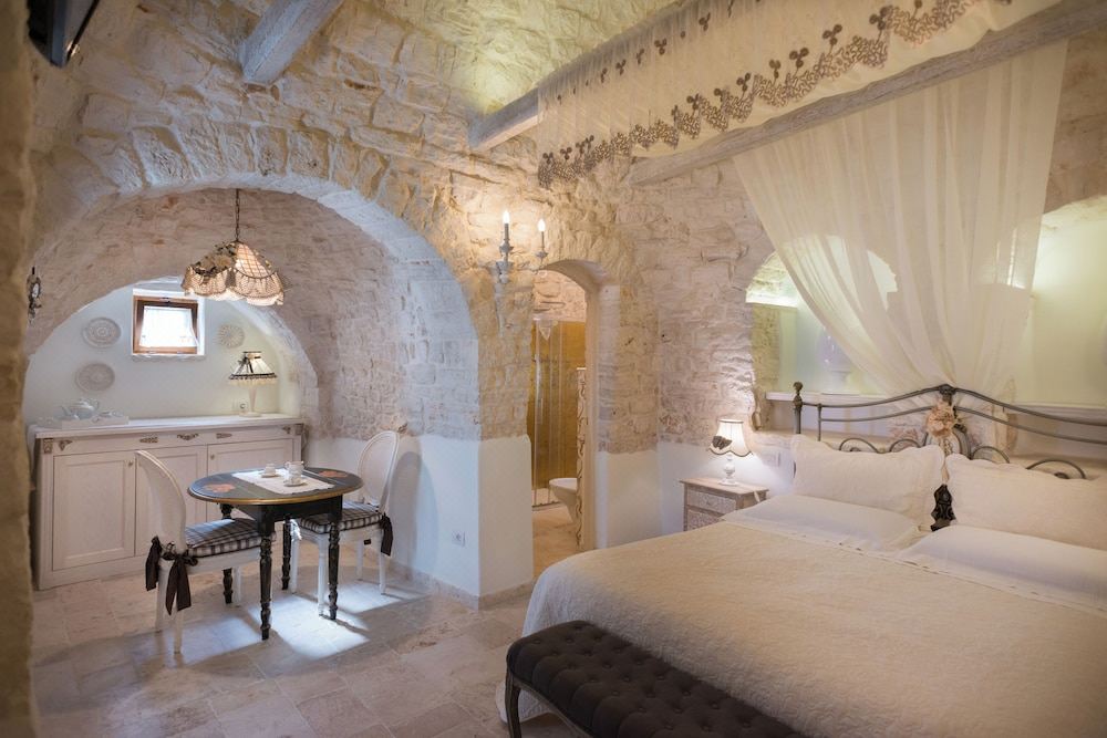 Romantic Trulli - Alberobello