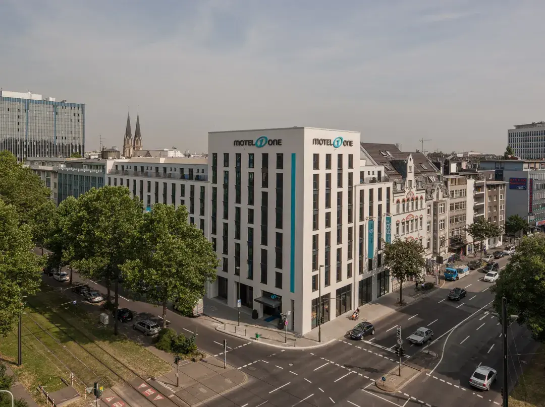 Motel One Düsseldorf Hauptbahnhof - 