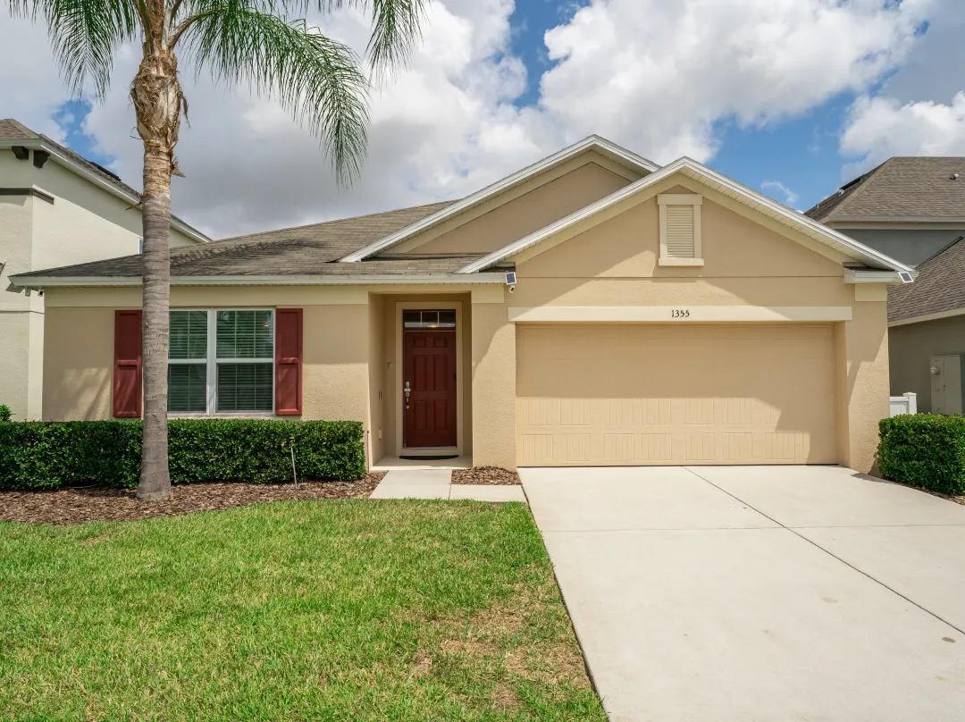 Private Pool, Spa, And Enclosed Backyard Retreat - Luxurious Oasis - Davenport, FL