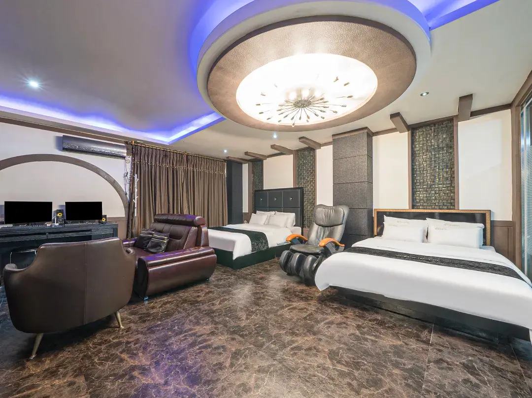 Yeoju Seven - Cheongju-si