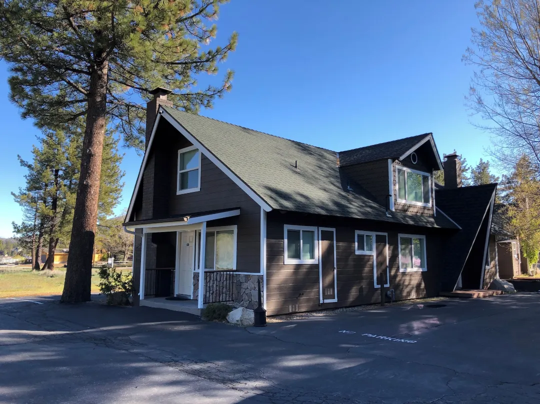 Bay Meadows Resort - Big Bear Lake