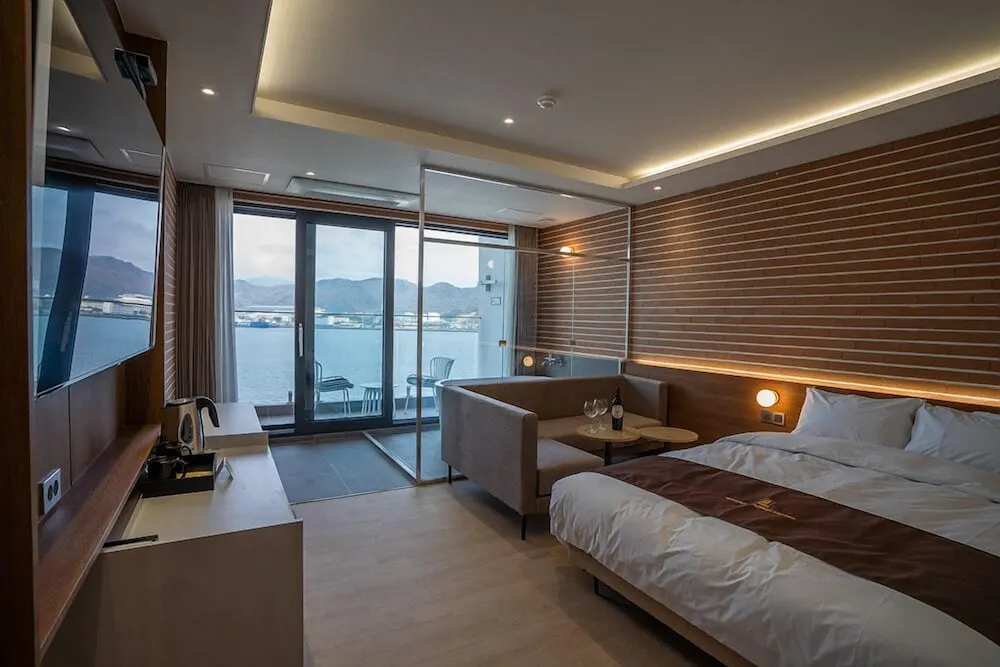 Masan Tourist Hotel - 오동동