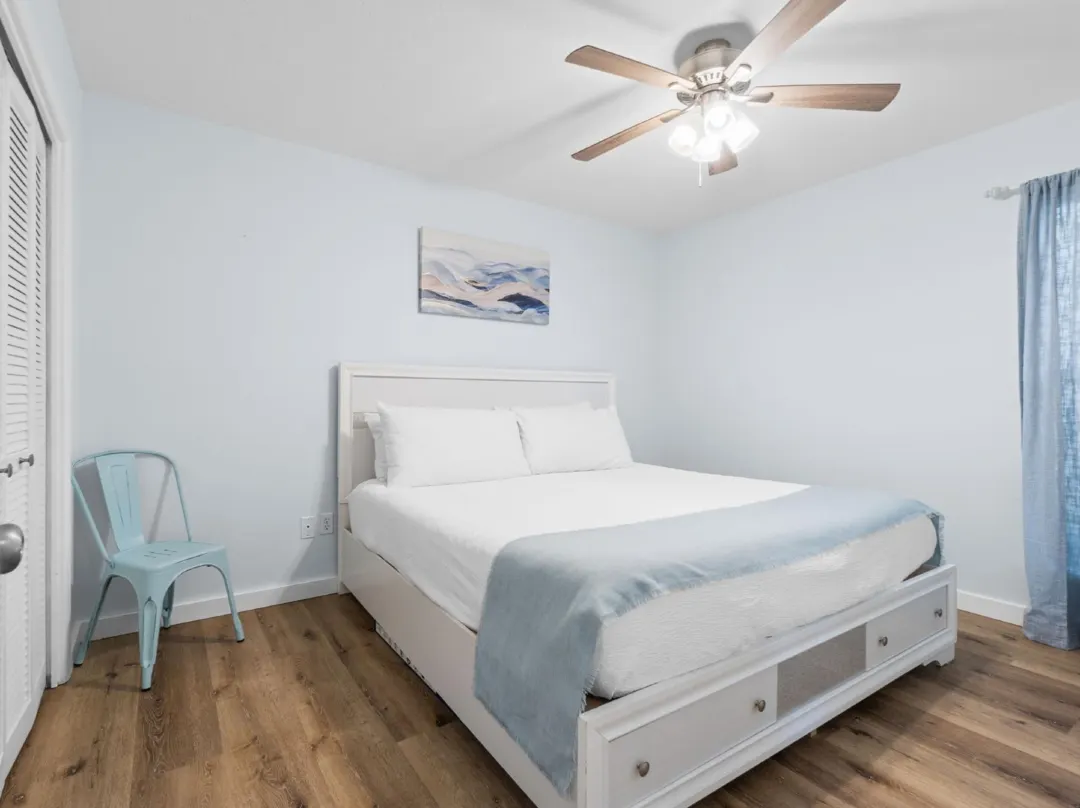 Endless Summer A14 - Laguna Beach, FL